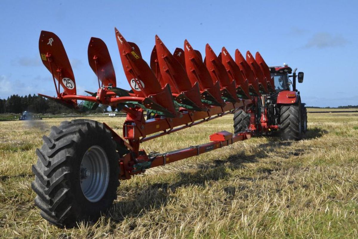 Nye plove med det bedste fra i-Plough - LandbrugsAvisen