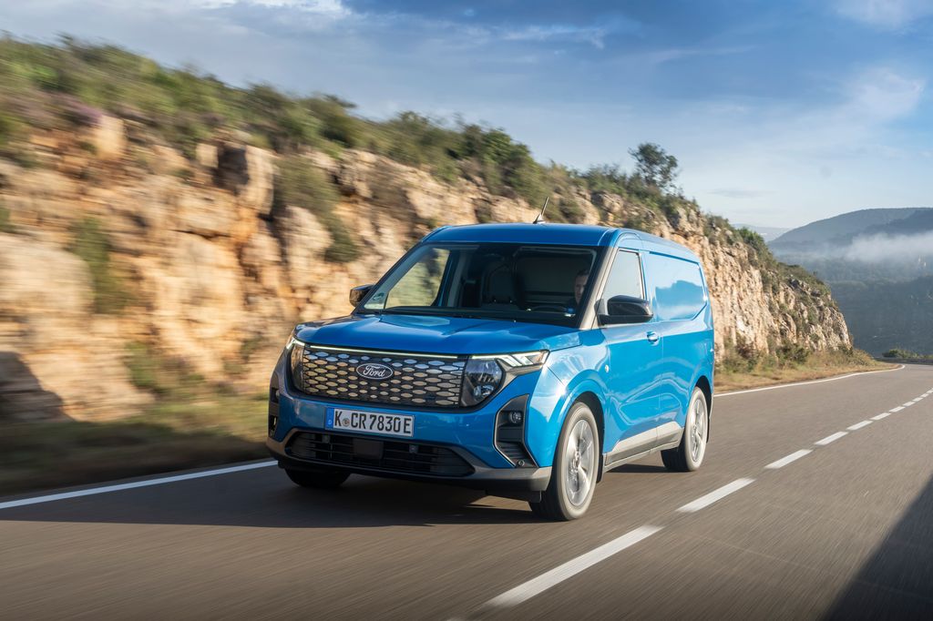 Ny stik-i-rend-bil giver også strøm til værktøjet - LandbrugsAvisen